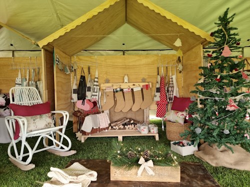 Find family fun, food, crafts and good company at the Country Christmas ...